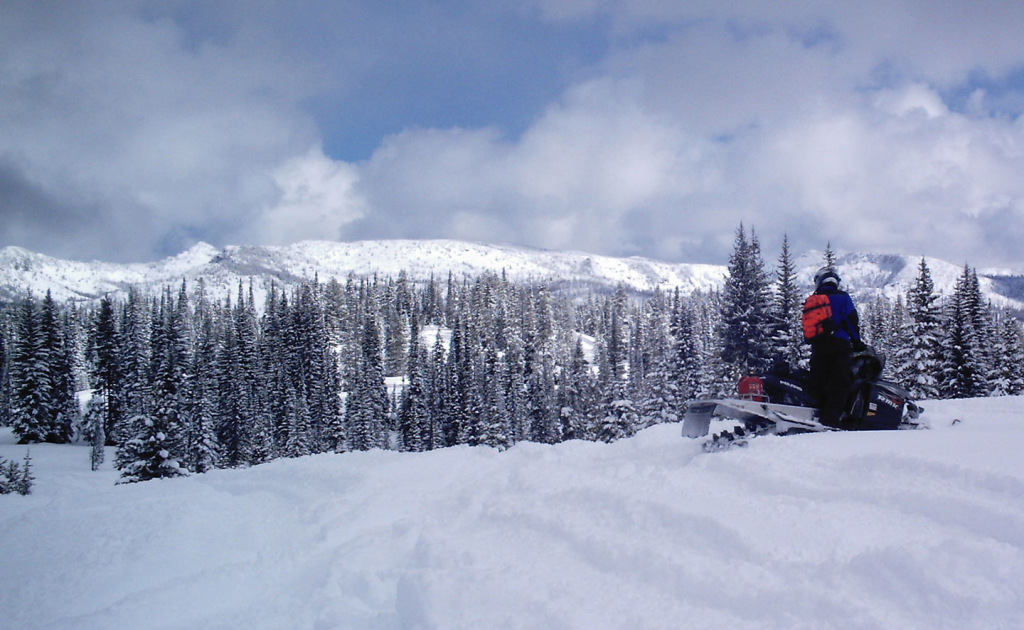 Top 14 Places To Snowmobile In Idaho 2023 - trripYo